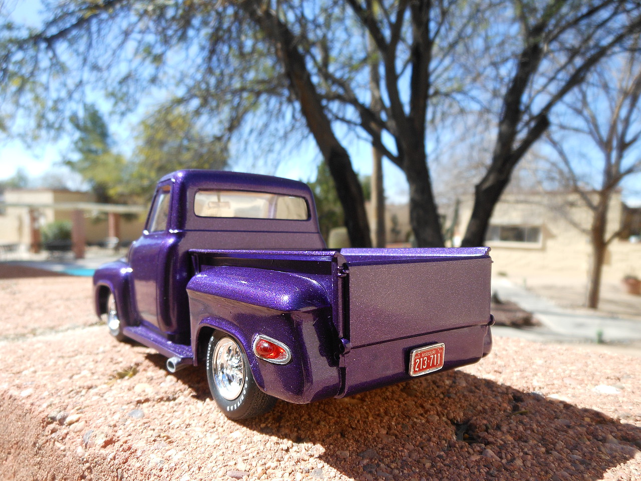 1953 Ford Pickup Truck -- 1/25 Scale -- Plastic Model Truck Kit -- #882 ...