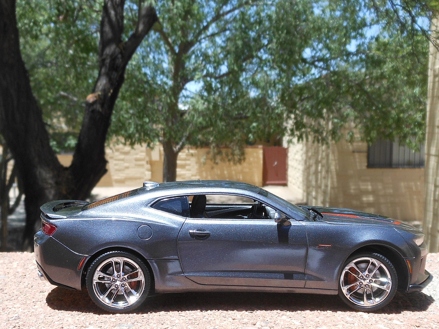 2017 Chevy Camaro FIFTY Pace Car -- Plastic Model Car Kit -- 1/25 Scale ...