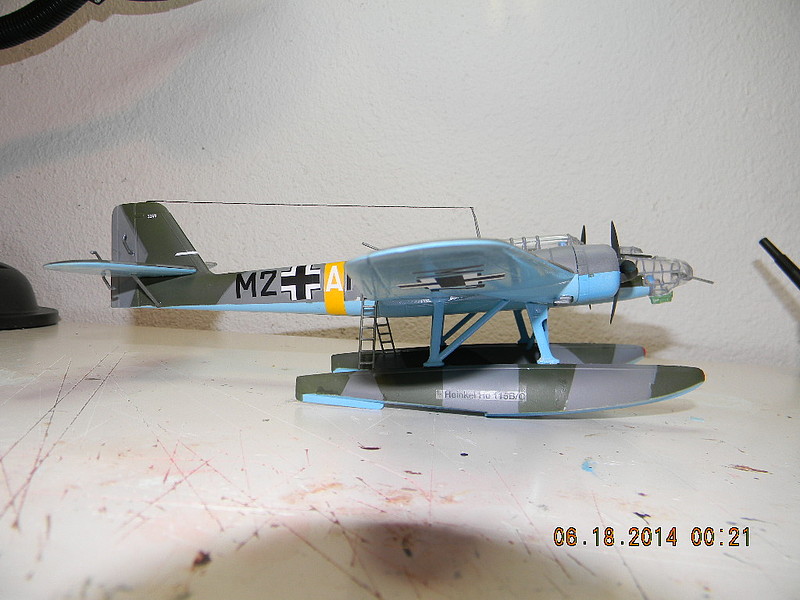 Heinkel He 115 Seaplane -- Plastic Model Airplane Kit -- 1/72 Scale -- #04276 pictures by ...