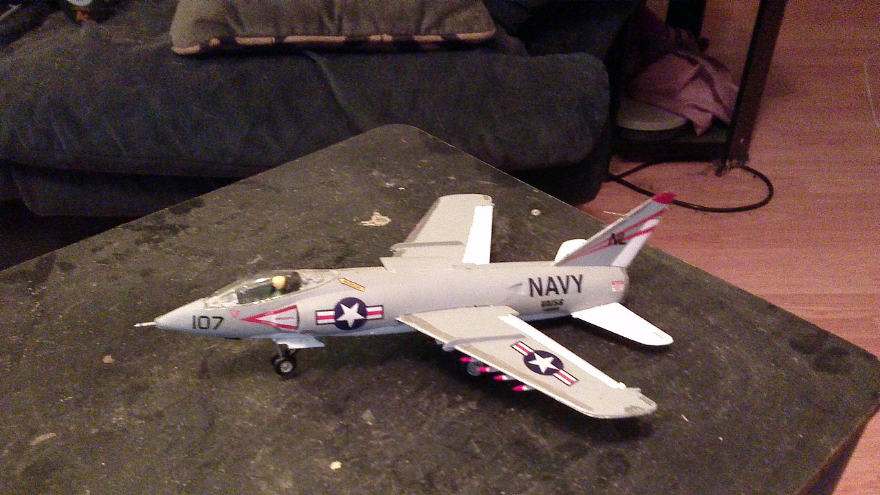 F11F Tiger Military Aircraft Plane -- Plastic Model Airplane Kit -- 1/ ...