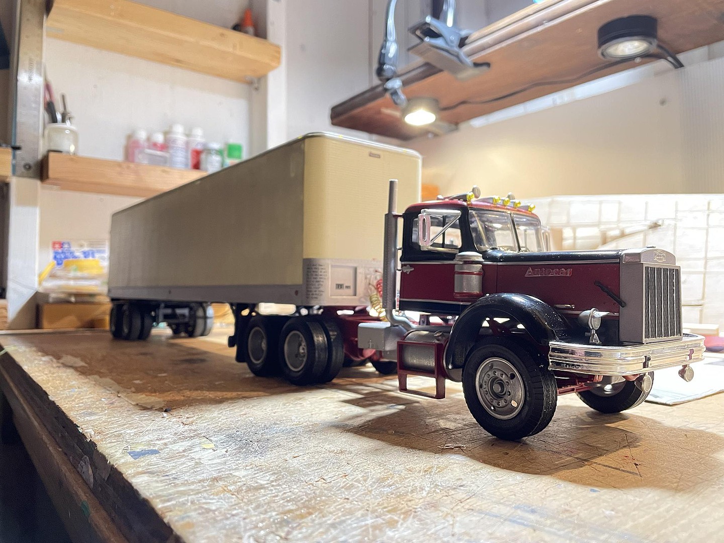 Autocar A64B Semi Tractor -- Plastic Model Truck Kit -- 1/25 Scale ...