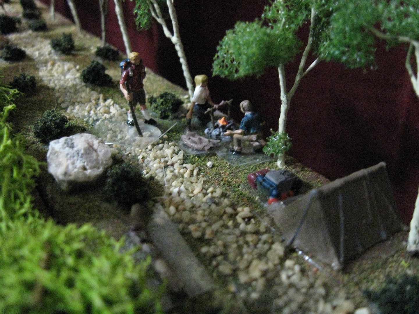 Gallery Pictures Woodland Campers HO Scale Model Railroad Figure #a1917