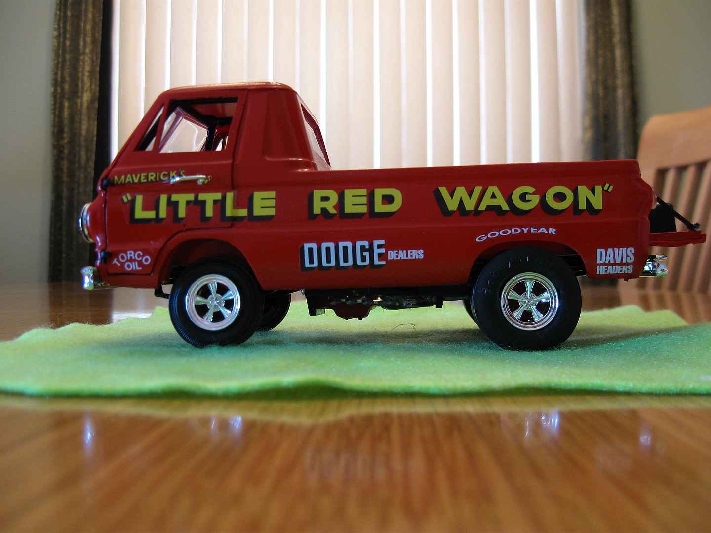 Little Red Wagon -- Plastic Model Truck Kit -- 1/25 Scale -- #hl115-12 ...