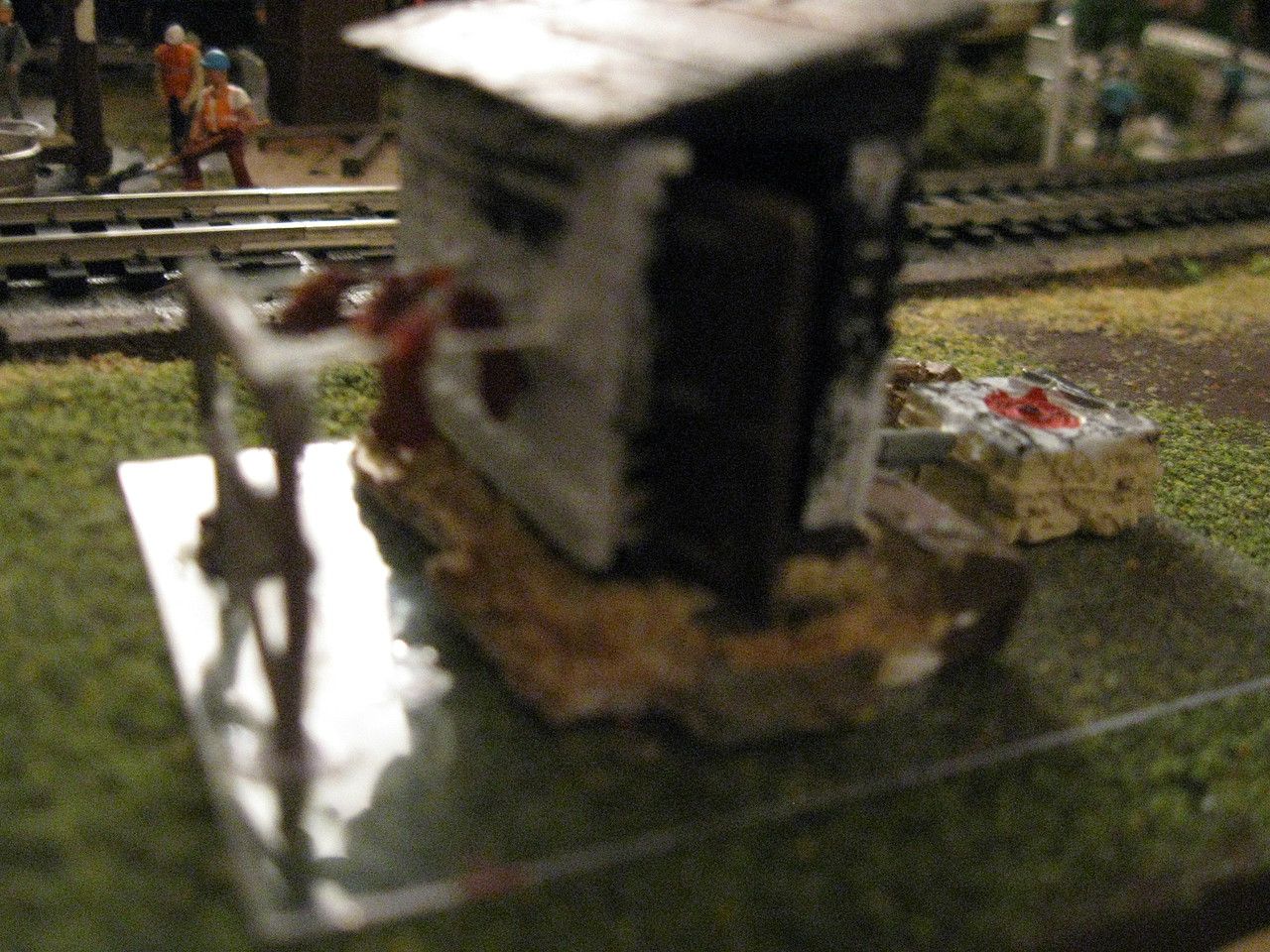 Scenic Details Smokehouse Kit -- HO Scale Model Building -- #213 ...