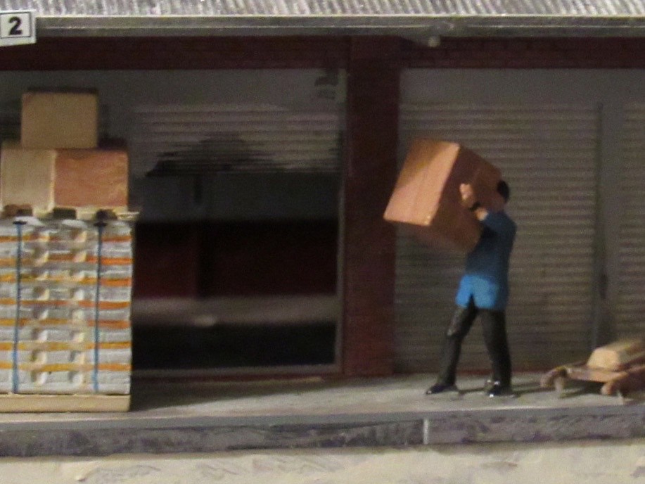 Scenic Accents Dock Workers (6) -- HO Scale Model Railroad Figures -- # ...