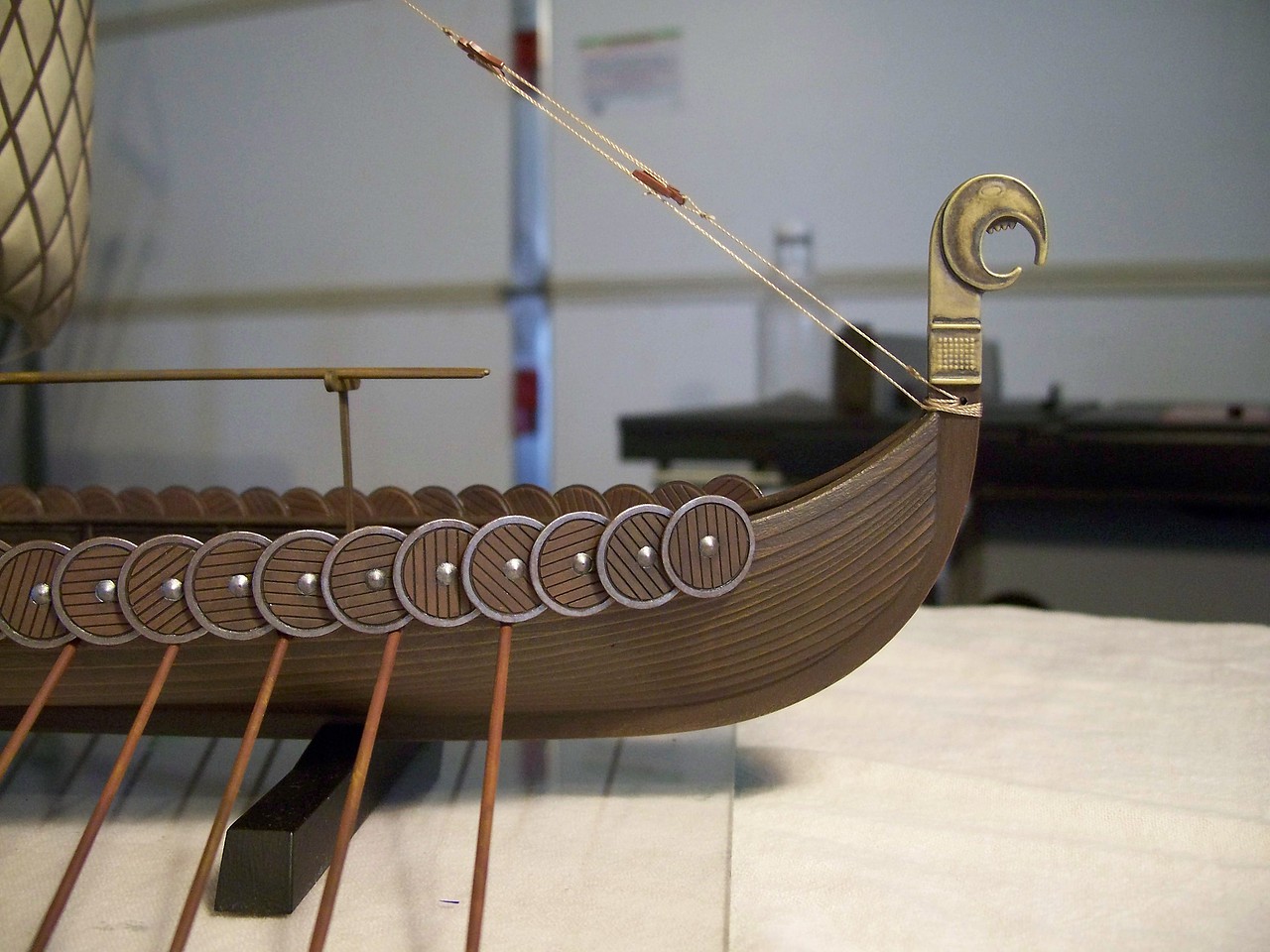 Viking Sailing Ship -- Plastic Model Kit -- 1/50 Scale -- #05403 ...