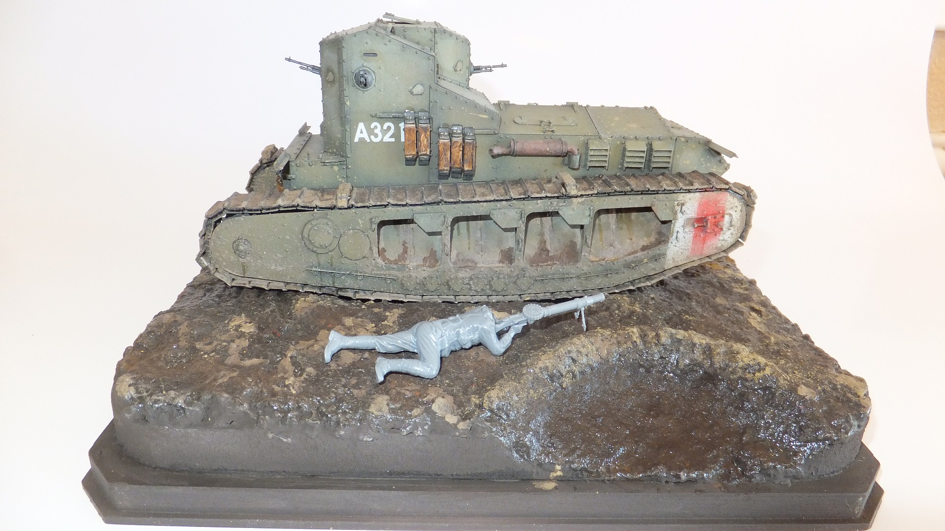 Mk.A Whippet Medium Tank -- Plastic Model Military Vehicle Kit -- 1/35 ...