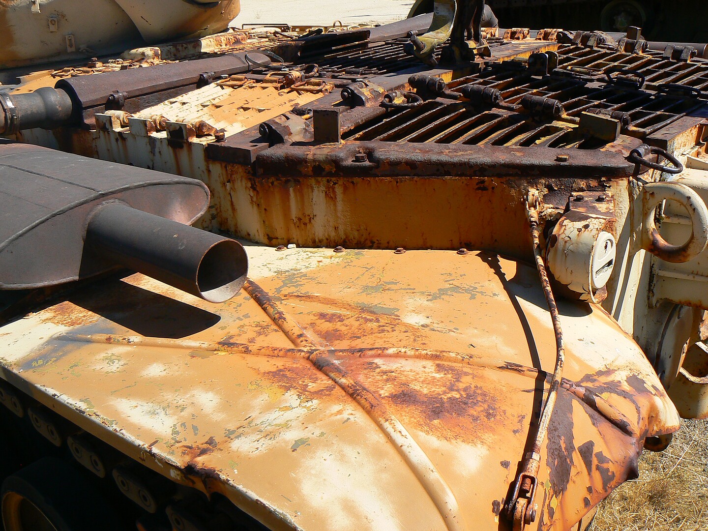 U.S. Medium Tank M47 E/M 2'n1 -- Plastic Model Military Tank Kit -- 1/ ...