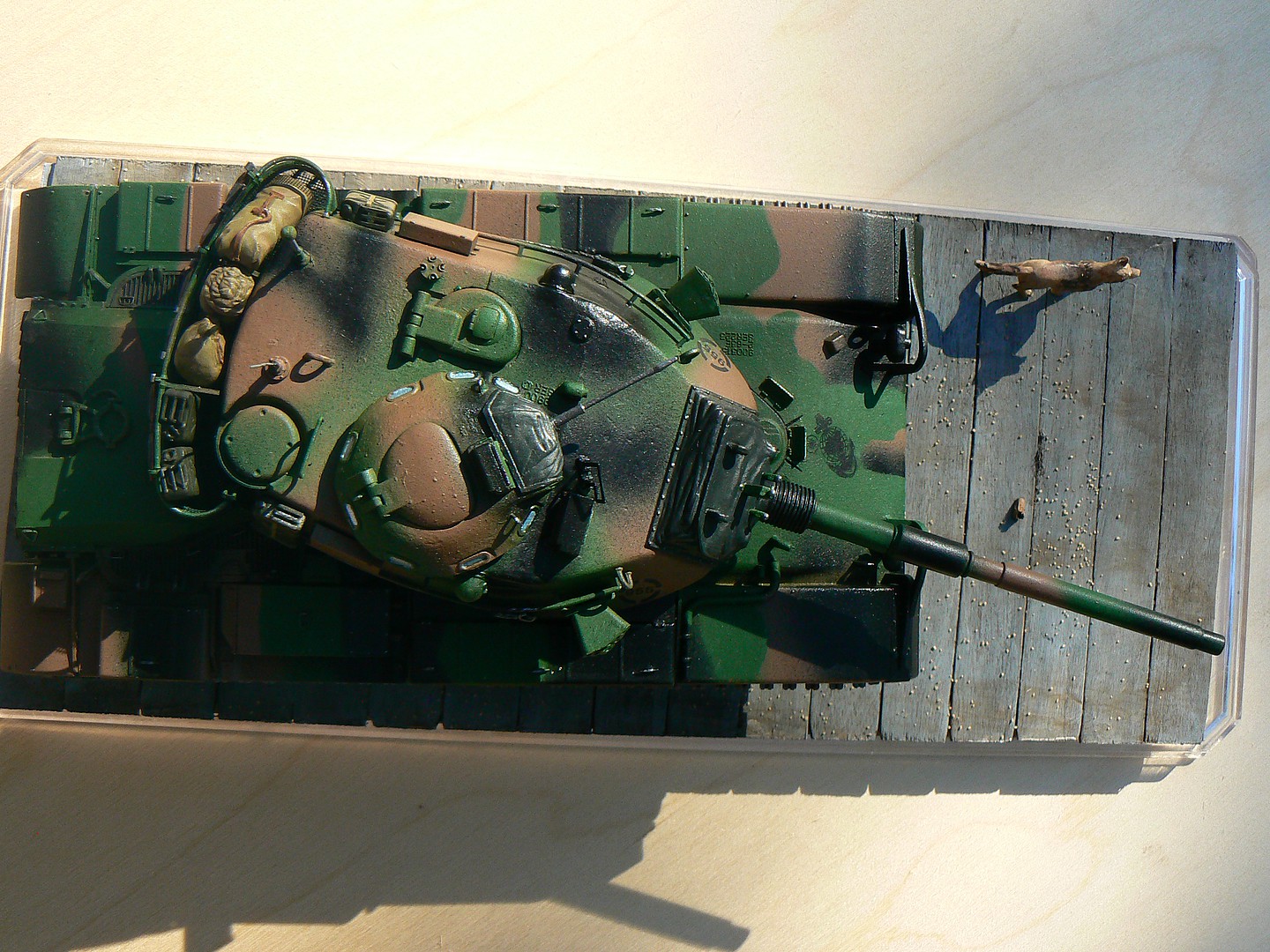 M60A-3 MEDIUM BATTLE TANK pictures by smewald ( riverside CA )