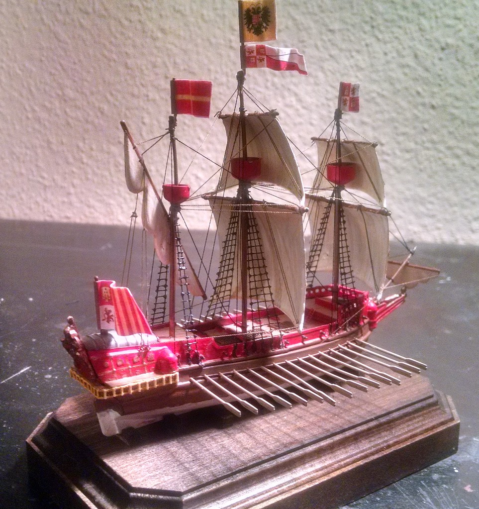 Spanish Galeon -- Plastic Model Sailing Ship Kit -- 1/450 Scale ...