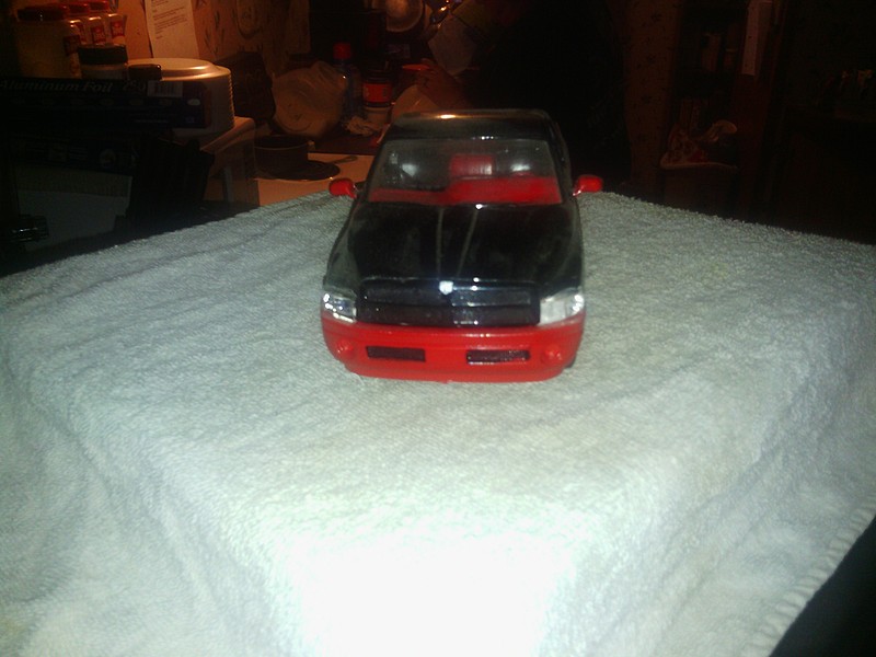 Dodge Ram VTS Pickup Truck -- Plastic Model Truck Kit -- 1/25 Scale ...