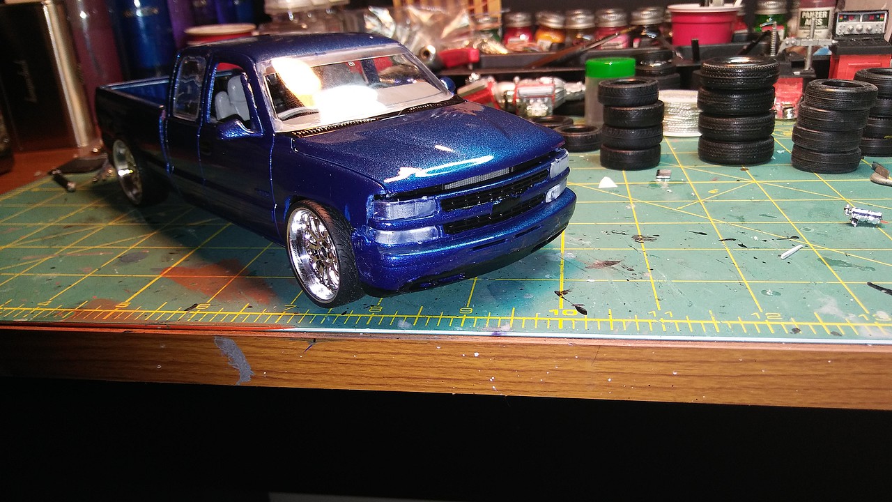 1999 Chevy Silverado Custom Pickup -- Plastic Model Truck Kit -- 1/25 ...