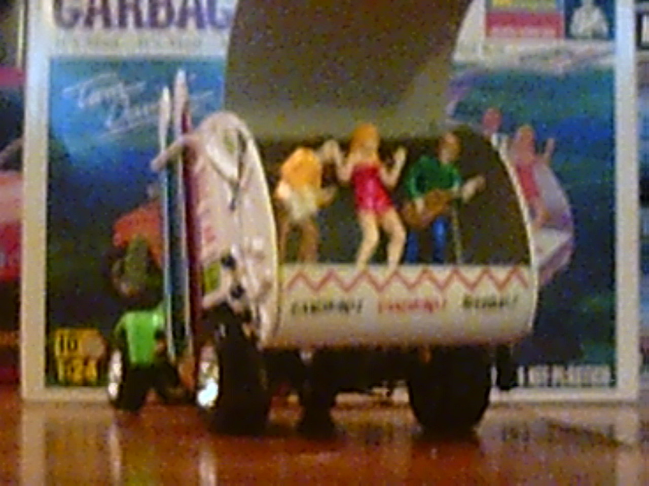 Garbage Truck -- Plastic Model Truck Kit -- 1/24 Scale -- #854198 ...