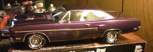 1970 Plymouth Road Runner -- Plastic Model Car Kit -- 1/24 Scale ...