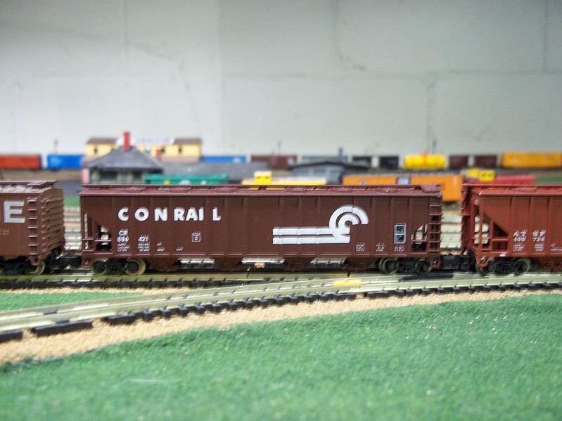 52' 4-Bay Covered Hopper Conrail -- N Scale Model Train Freight Car ...