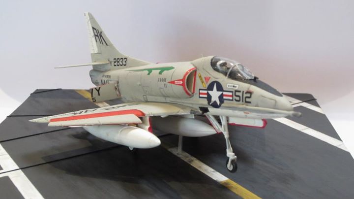 Douglas A-4 Skyhawk -- Plastic Model Airplane Kit -- 1/72 Scale ...