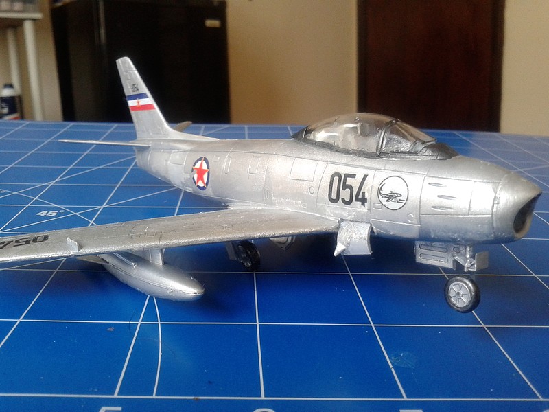 Canadair Sabre F4/F86E(M) Jet Fighter -- Plastic Model Airplane Kit ...