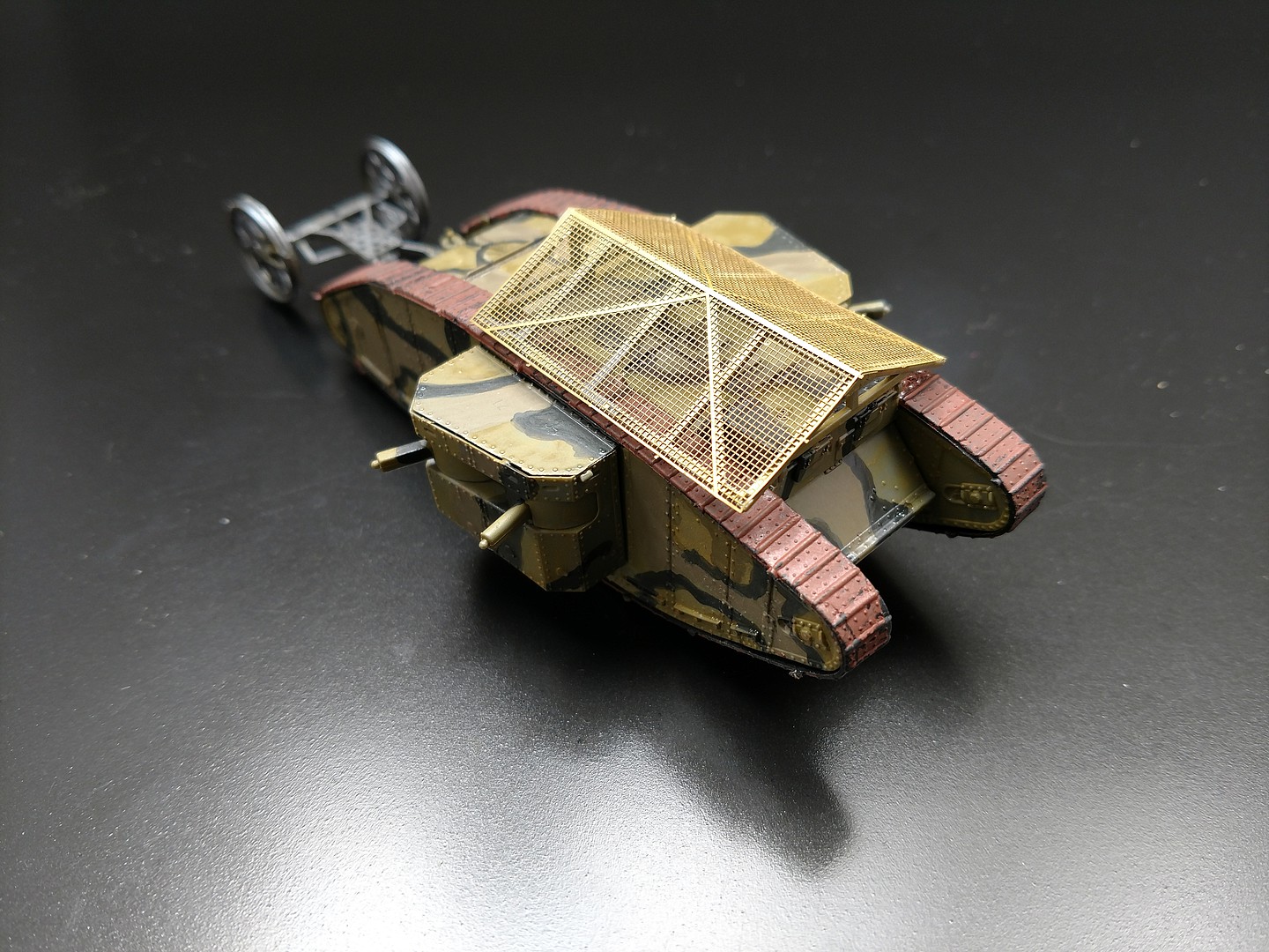 British Female Mk I Tank Somme Battle 1916 -- Plastic Model Tank Kit ...