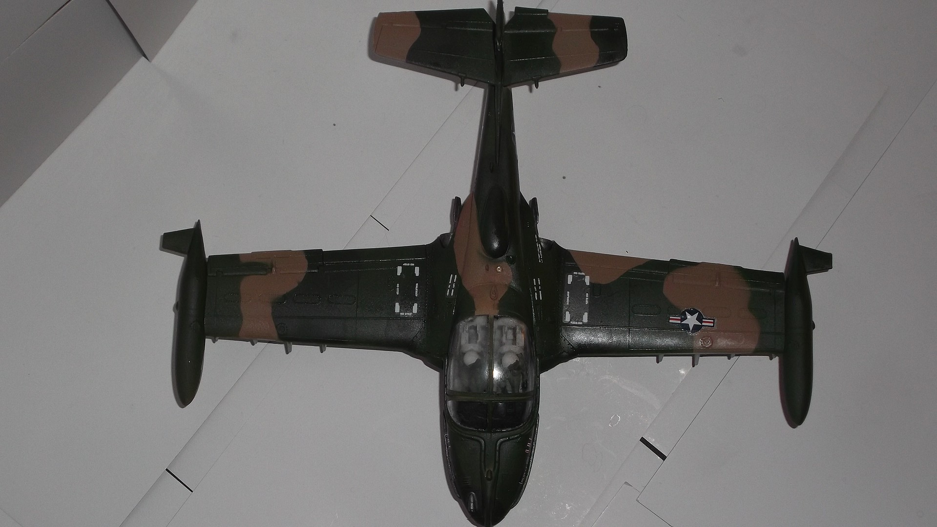 US A-37A Dragonfly Light Ground Attack Aircraft -- Plastic Model ...