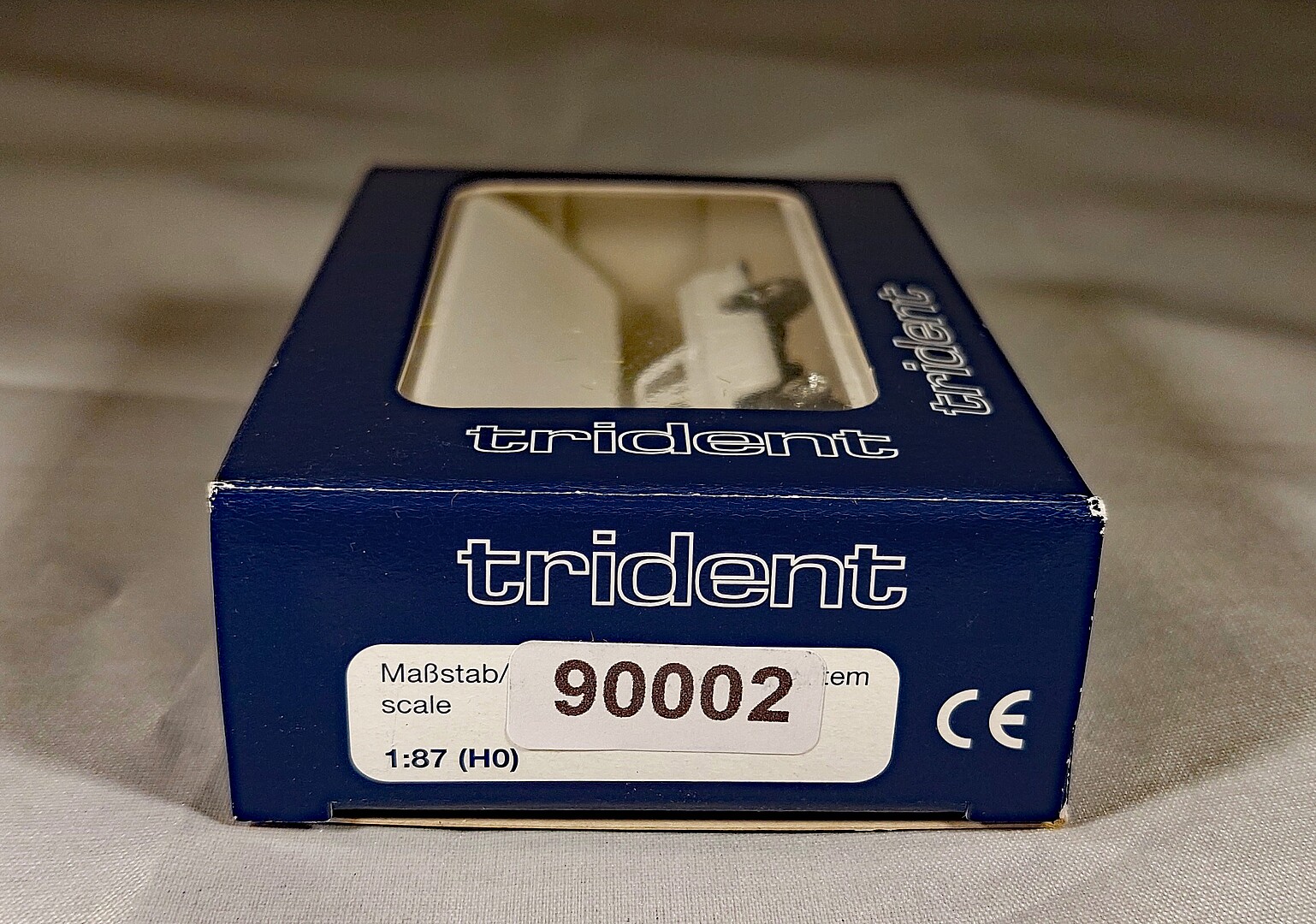 Chevrolet 4 Wheel Drive Pick Up Truck White (one truck) -- HO Scale ...