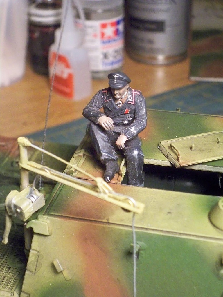 German Tank Crew Soldiers At Rest -- Plastic Model Military Figure Kit ...