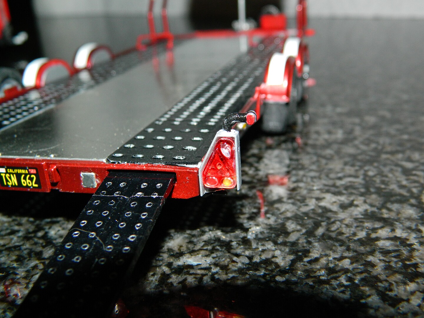 Brian James A4 Transporter Trailer (New Tool) -- Plastic Model Trailer ...