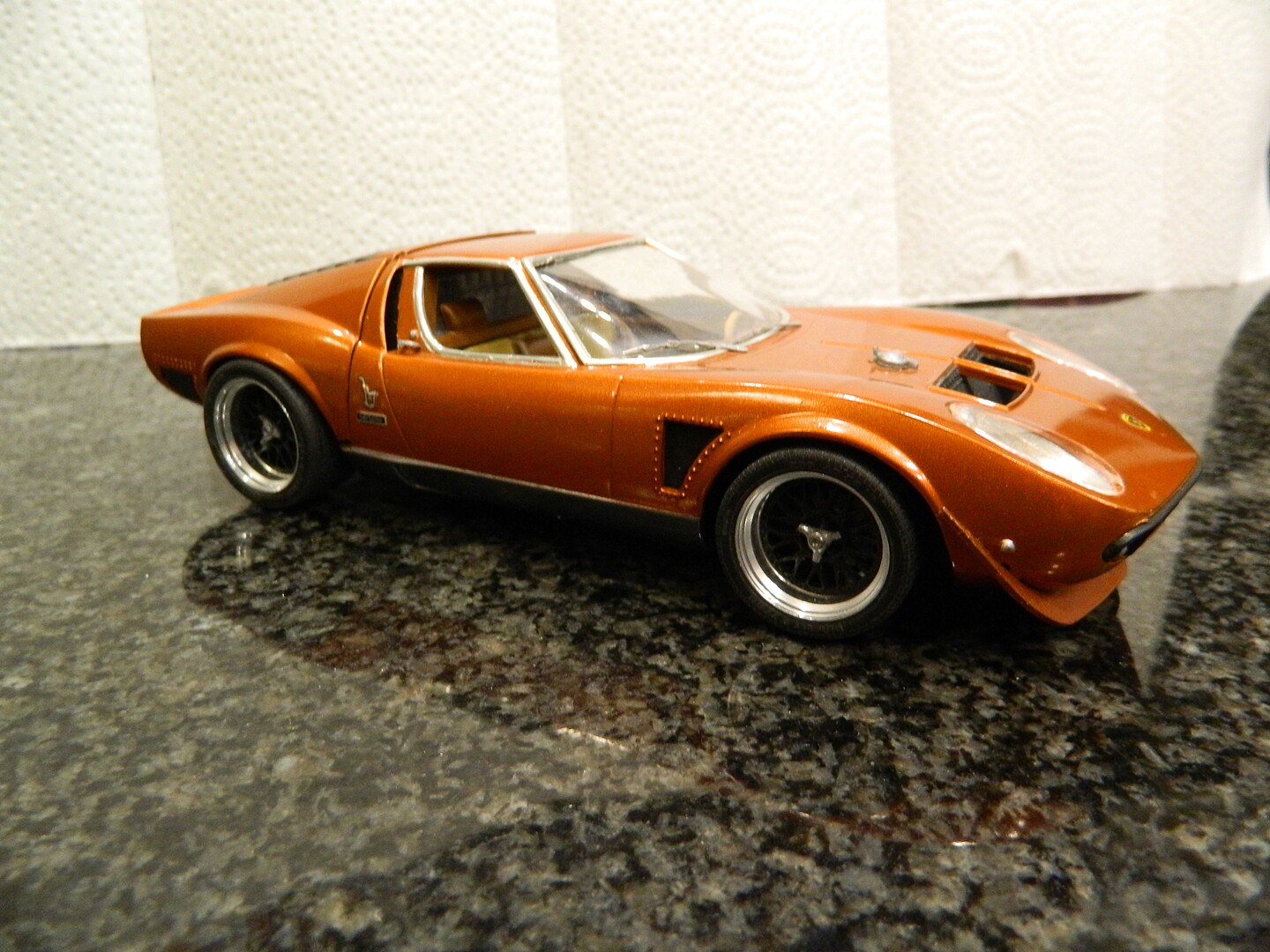 Lamborghini Miura JOTA -- Plastic Model Car Vehicle Kit -- 1/24 Scale ...