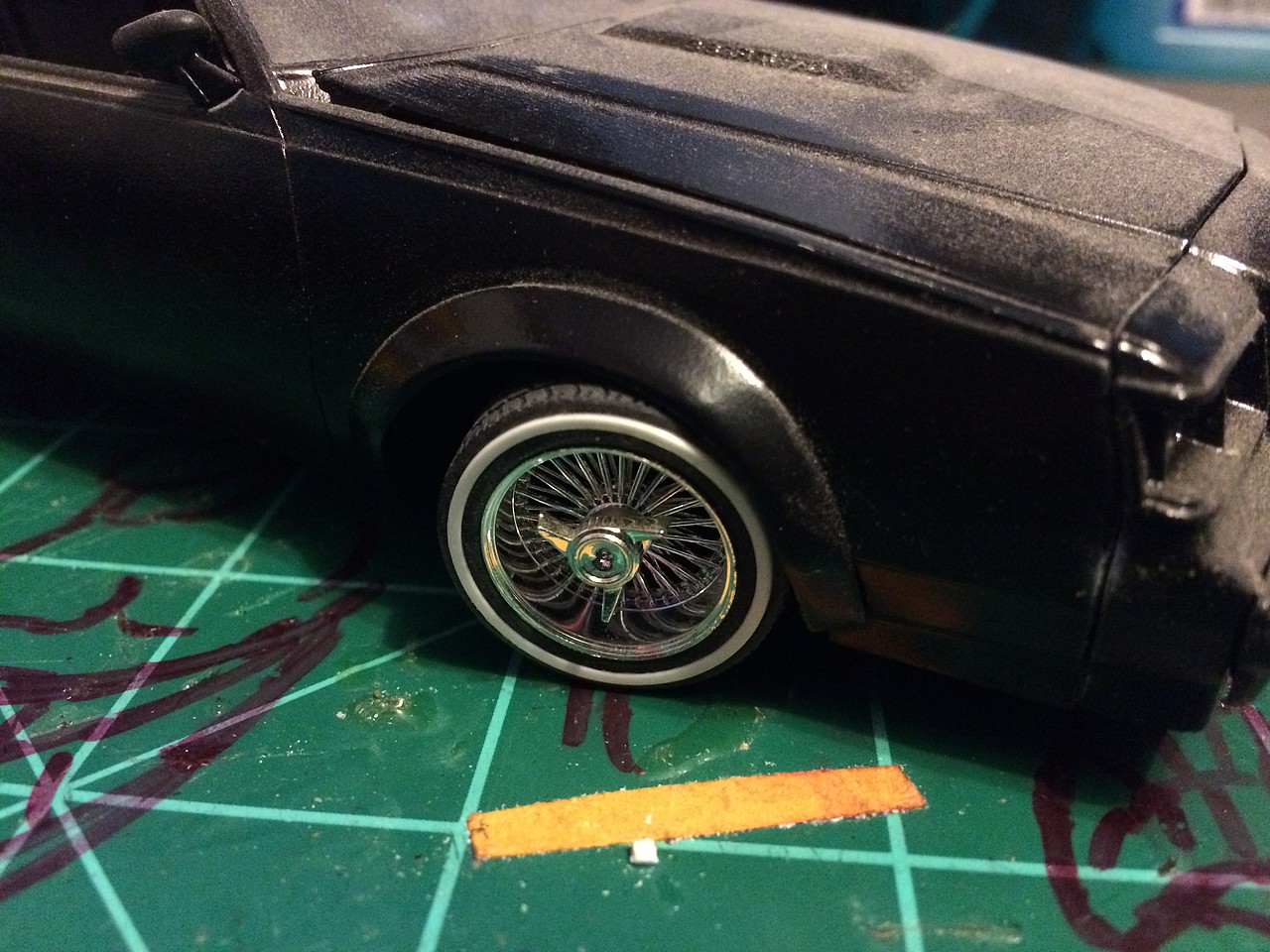 Gallery Pictures Pegasus Wire Rims w/Whitewall Chrome Plastic Model ...