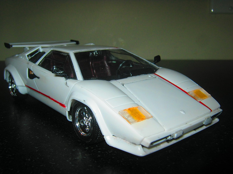 Gallery Pictures Revell-Monogram Lamborghini Countach Plastic Model Car ...