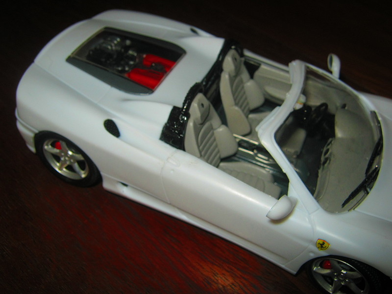 Ferrari 360 Modena -- Plastic Model Car Kit -- 1/24 Scale -- #852365 ...