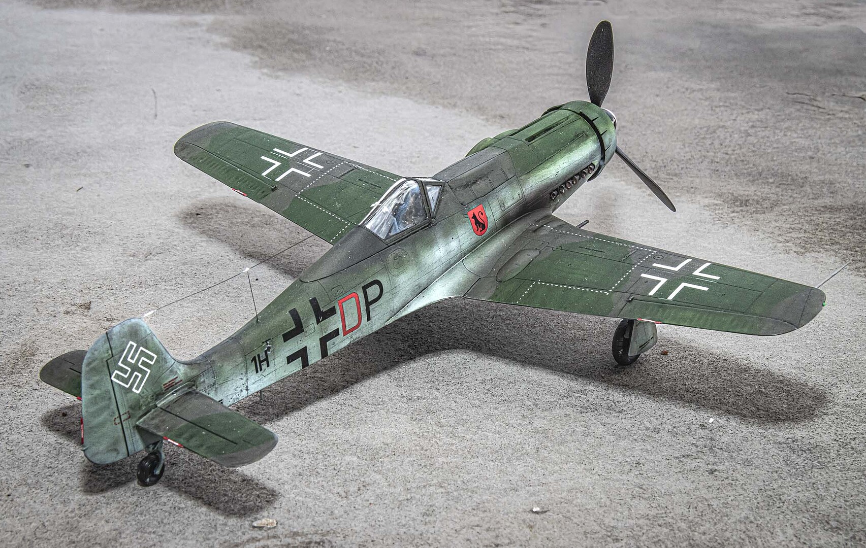 TA-152 C-1/R14 -- Plastic Model Airplane Kit -- 1/48 Scale -- #hy81703 ...