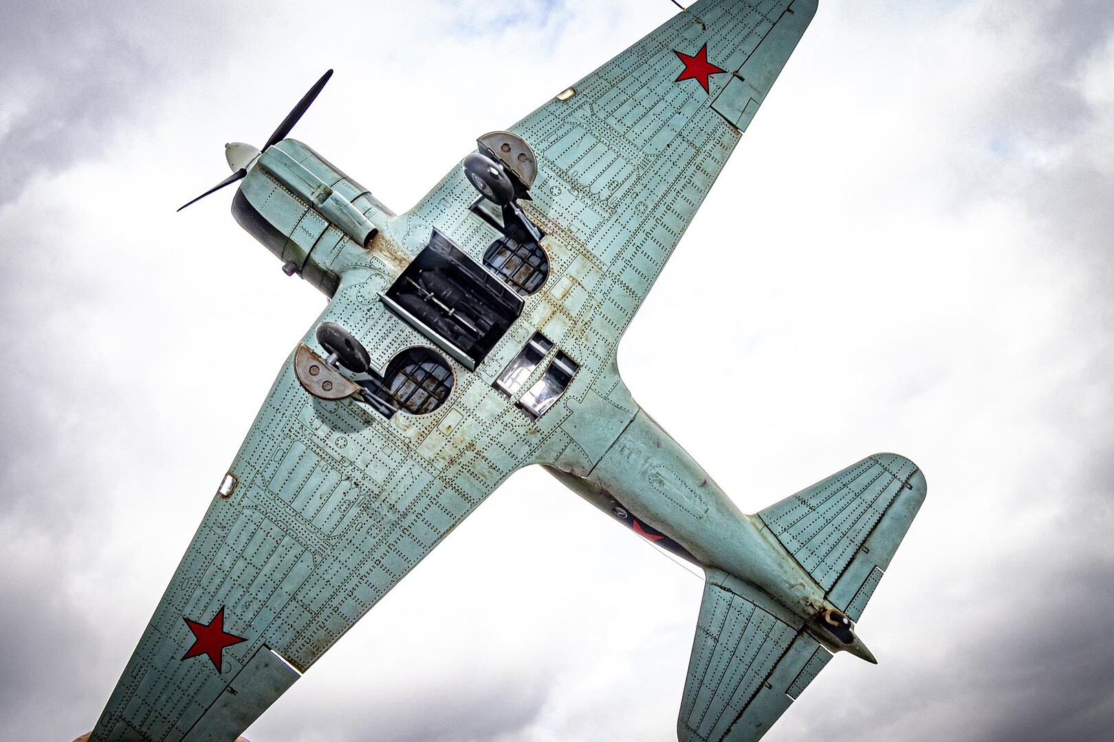 Sukhoi Su2 Fighter -- Plastic Model Airplane Kit -- 1/48 Scale -- #4805 ...