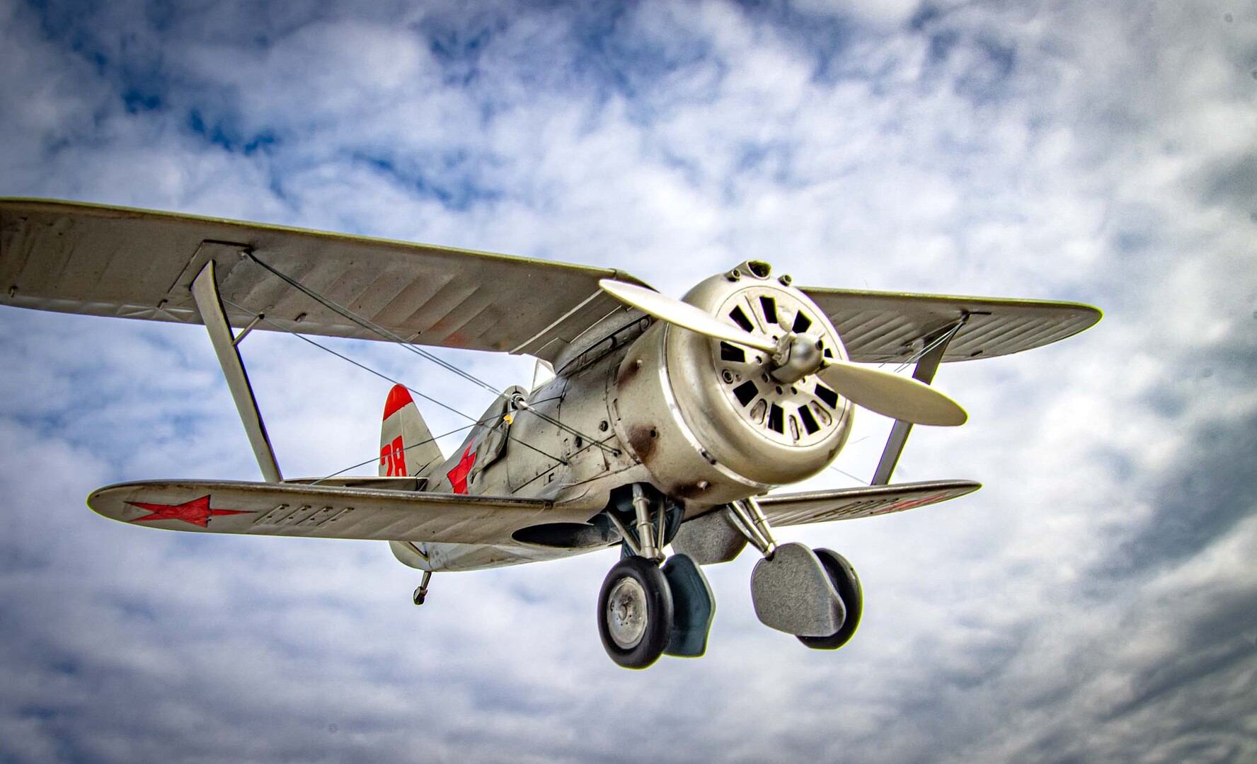 WWII Soviet I153 Chaika Biplane Fighter -- Plastic Model Airplane Kit ...