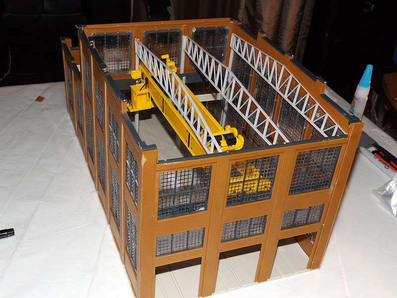 Railroad Shop - Kit 17-1/8 x 8-3/4 x 8-5/8'' -- HO Scale Model Railroad ...