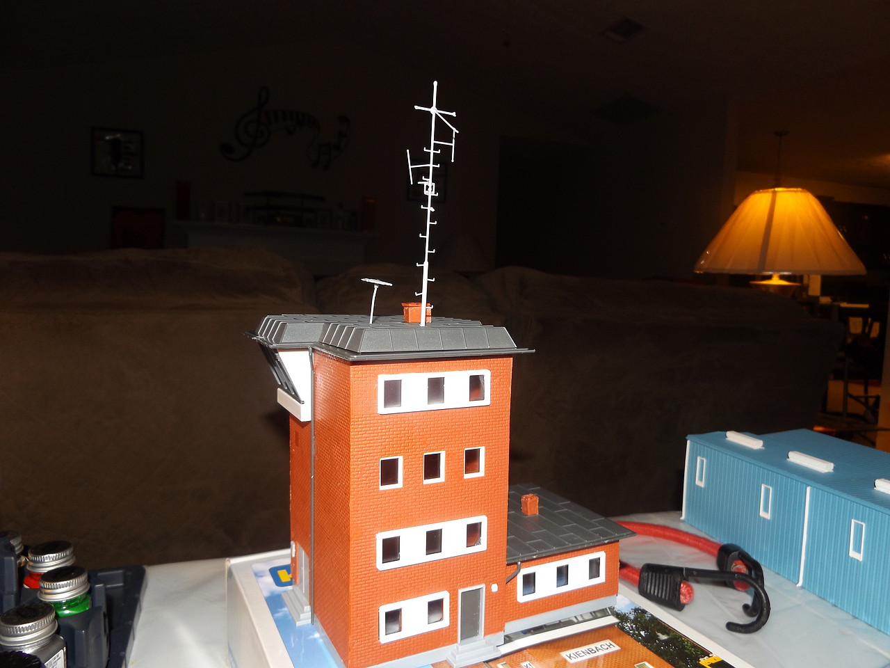 Kienbach Signal Tower -- HO Scale Model Railroad Building Kit -- #39332 ...
