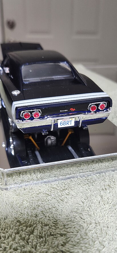 1968 Dodge Charger 2'n1 -- Plastic Model Car Kit -- 1/25 Scale ...