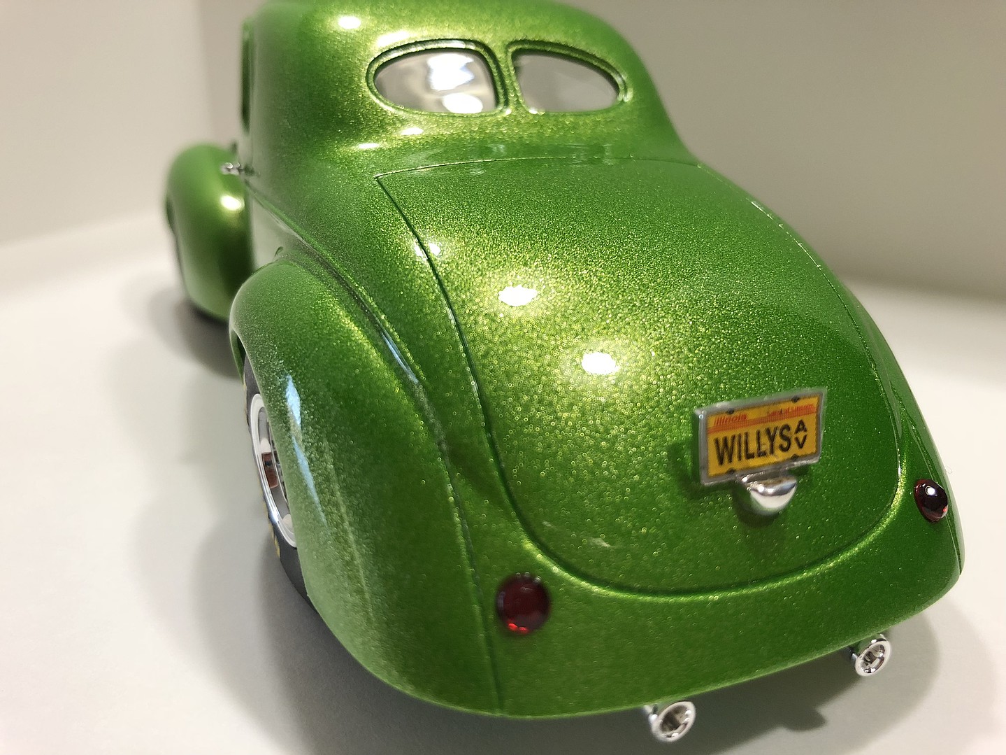 1941 Willys Street Rod -- Plastic Model Car Kit -- 1/25 Scale ...