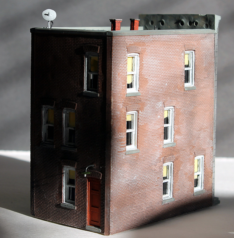 Townhouse #2 Kit -- HO Scale Model Railroad Building -- #woo11000 ...