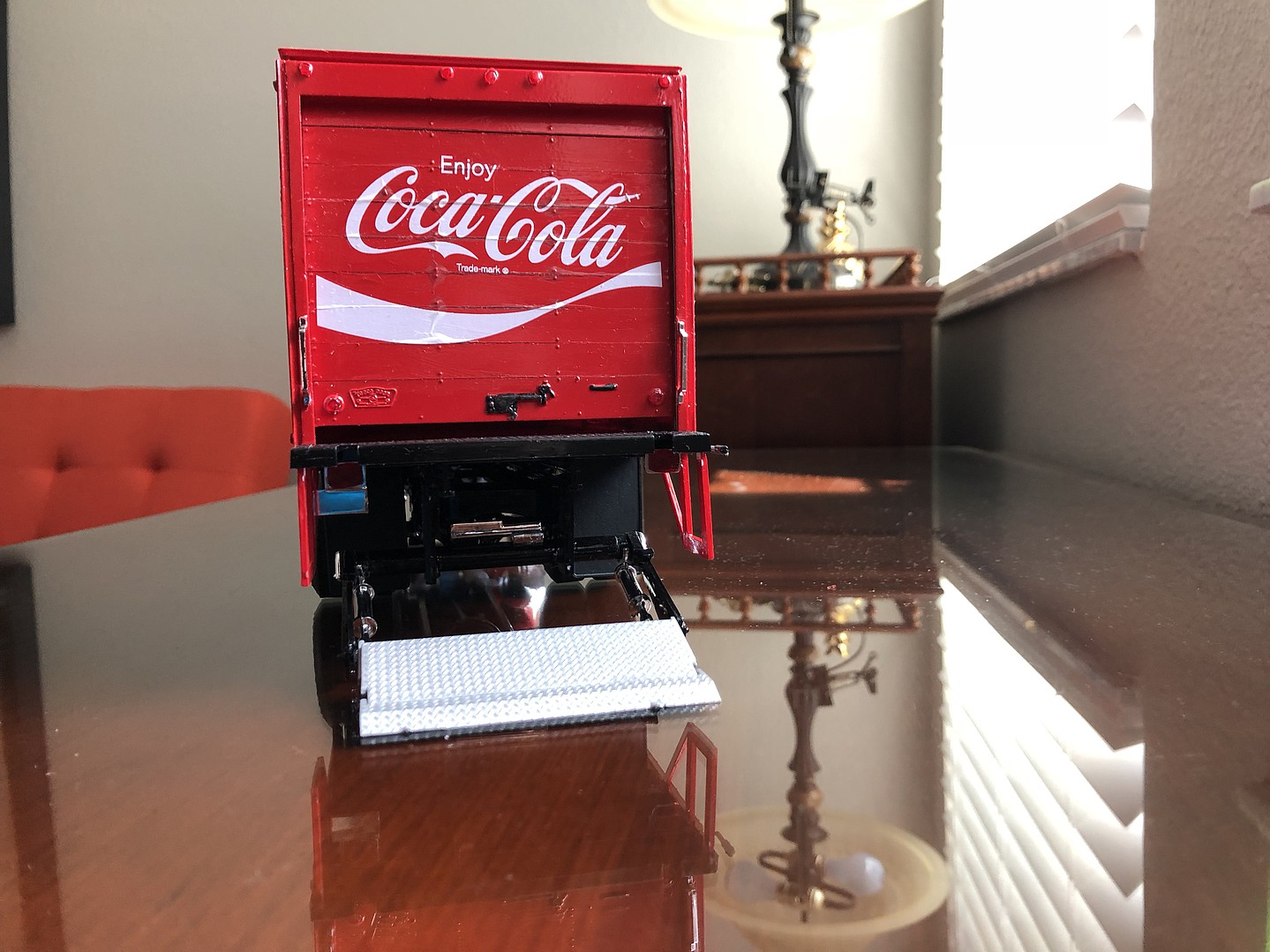 Coca Cola 1970 Ford Louisville Short Hauler -- Plastic Model Truck Kit ...