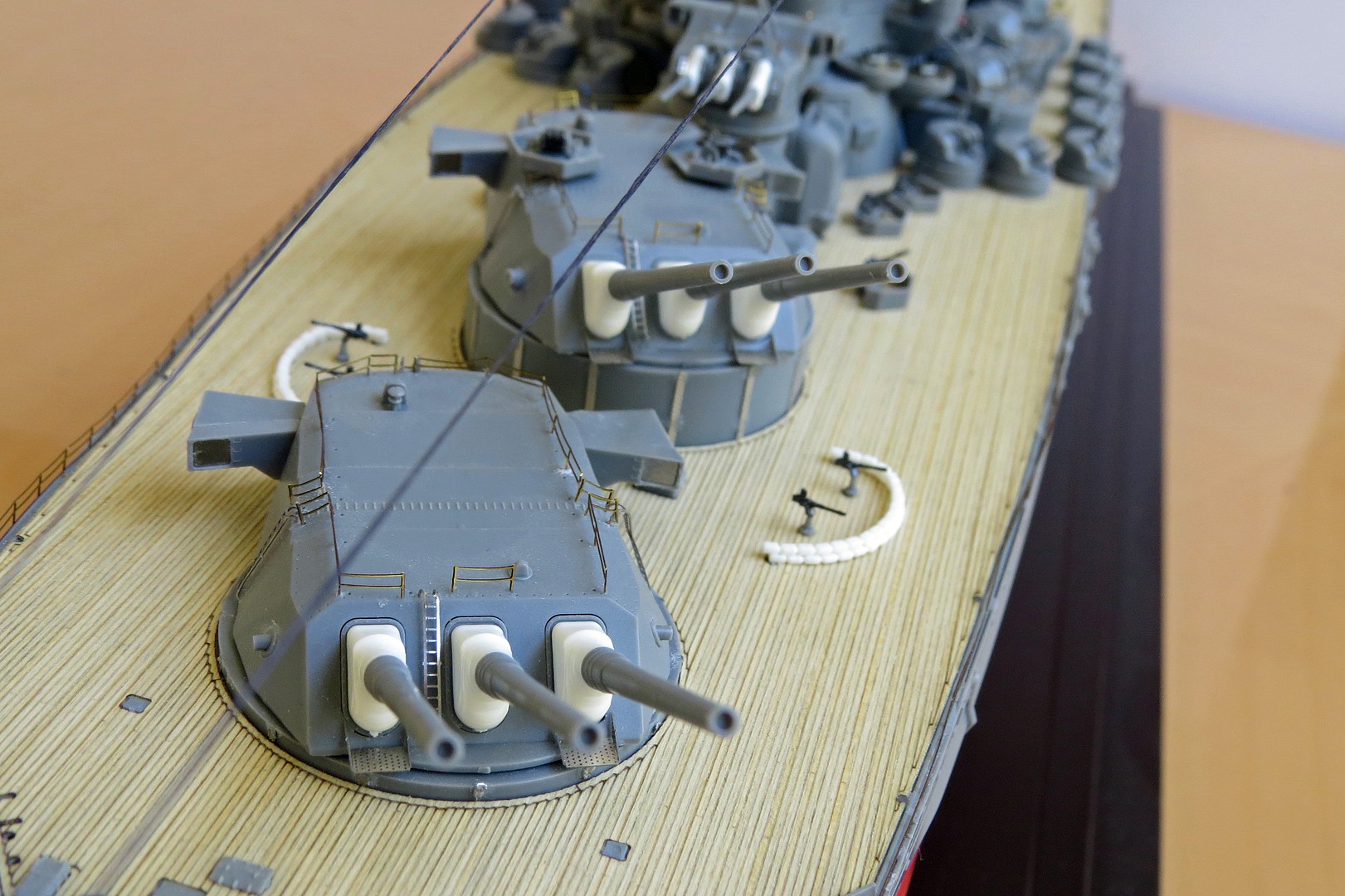 Japanese Battleship Yamato Boat -- Plastic Model Military Ship Kit -- 1 ...