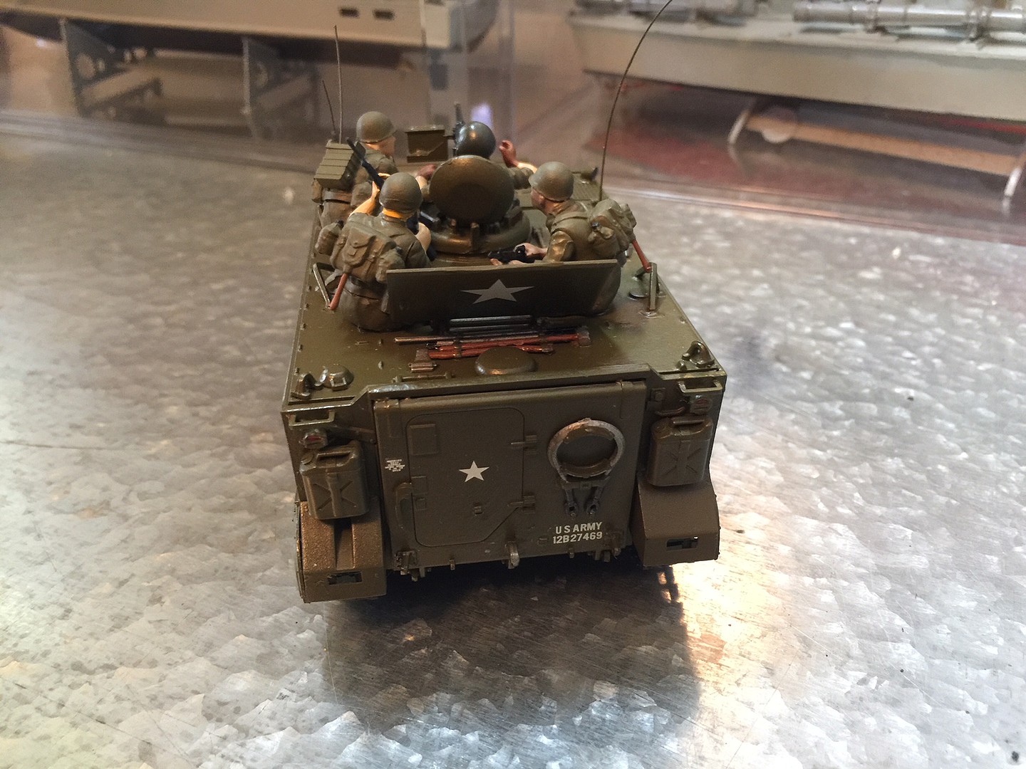 US M113 APC CA140 -- Plastic Model Military Vehicle Kit -- 1/35 Scale ...