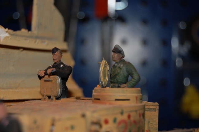 Gallery Pictures Tamiya German Tank Crew Soldiers At Rest Plastic Model ...