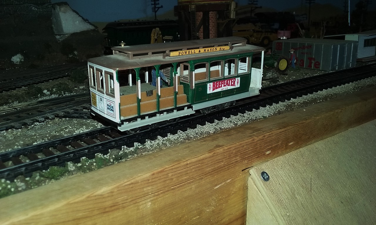 Gallery Pictures Bachmann Cable Car Green #3 HO Scale Trolley and Hand ...