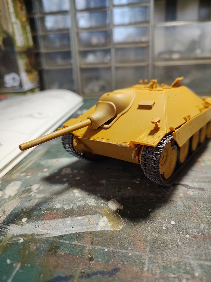 Jagdpanzer 38(t) Hetzer Late Version -- Plastic Model Military Vehicle ...