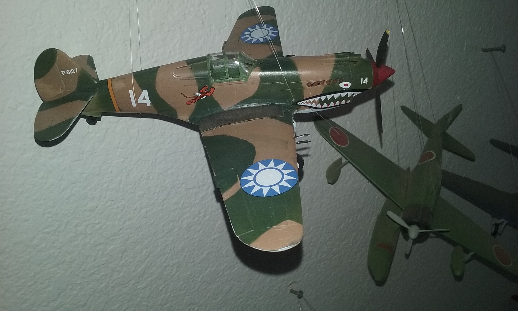 P40B Tiger Shark Aircraft -- Plastic Model Airplane Kit -- 1/48 Scale ...