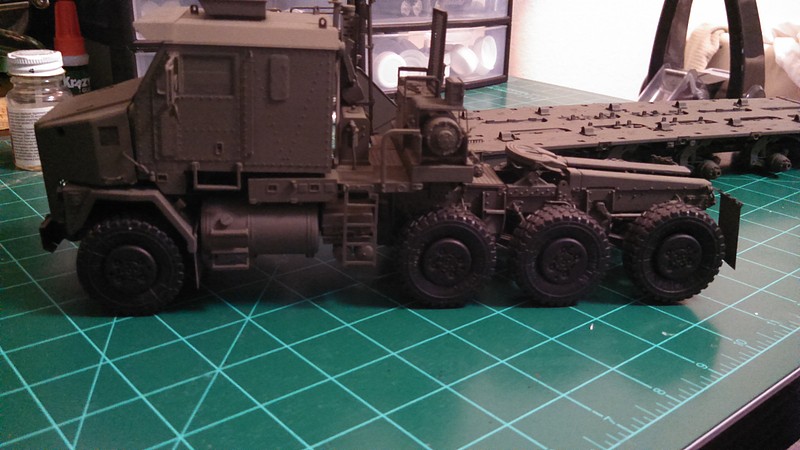 M1070/M1000 HETS -- Plastic Model Military Vehicle Kit -- 1/35 Scale ...