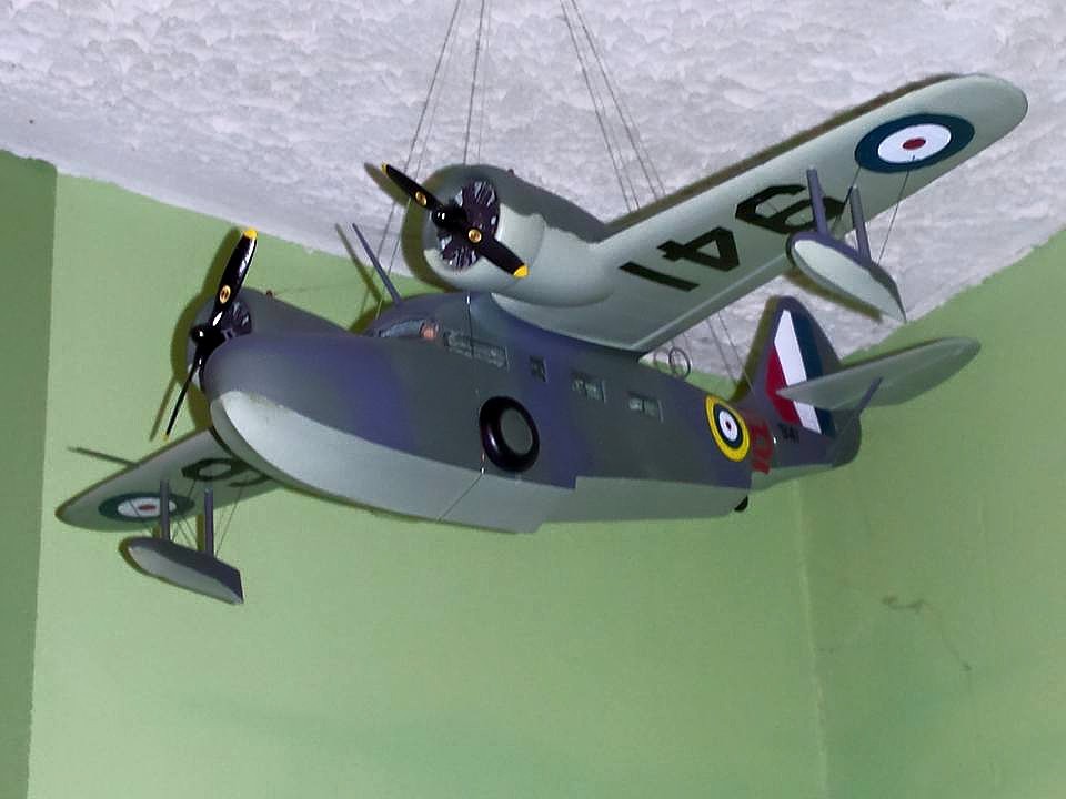 OA9 Goose Observation Amphibian Aircraft Plane -- Plastic Model ...