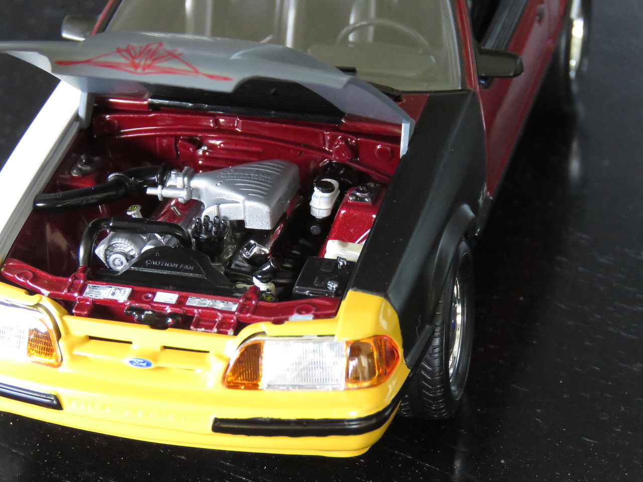 1990 Mustang LX 5.0 Drag Racer -- Plastic Model Car Kit -- 1/25 Scale ...