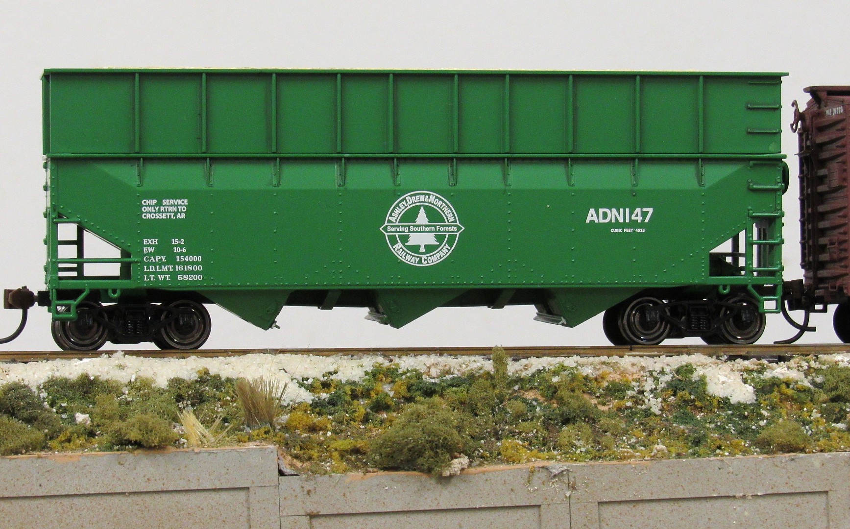 70-Ton Offset Wood Chip Hopper w/Ribbed-Side Extensions - Kit -- Ashley ...