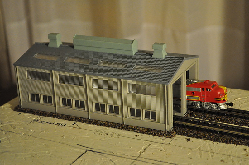 Corrugated Metal 2-Stall Engine House Kit -- N Scale Model Railroad ...